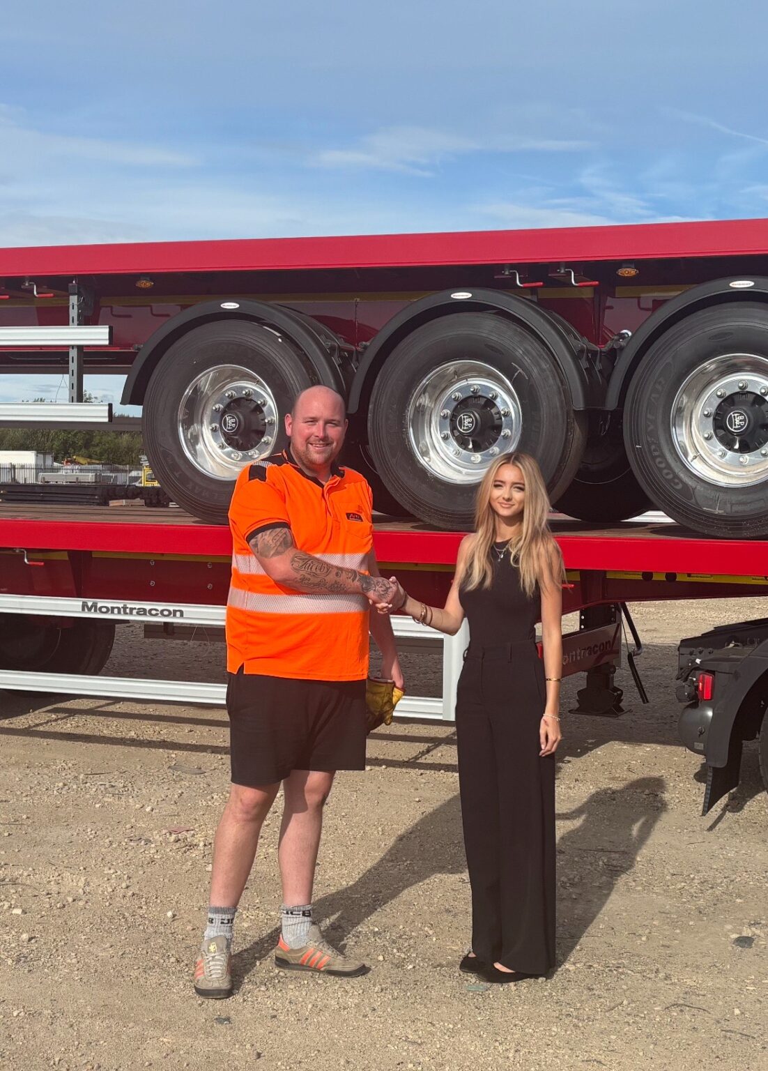 What are LST Trailers? - Montracon